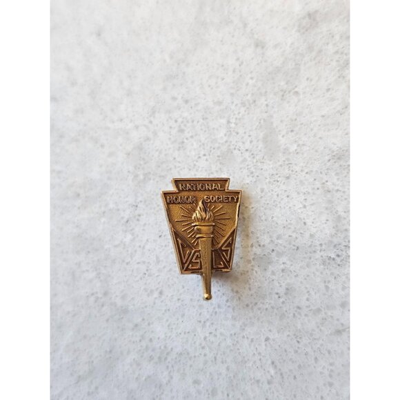 Jewelry | National Honor Society Goldtoned Vintage Pin With Torch ...